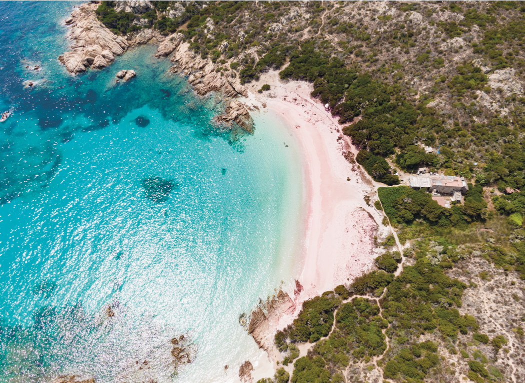 Op dit onbekende (en onbewoonde) Italiaanse eiland zijn de stranden ...